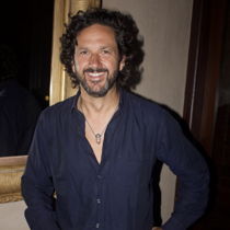 Roger Tempest - Ubiquity University